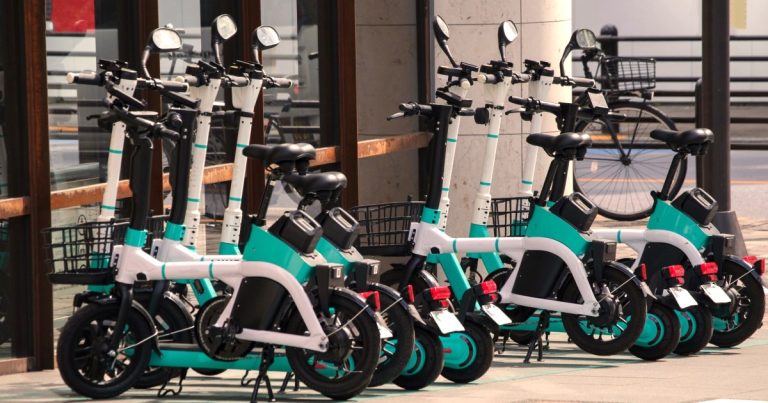 LUUP(ループ)の支払い方法や料金／クレジットカードなしの決済方法 | ultra pay カード